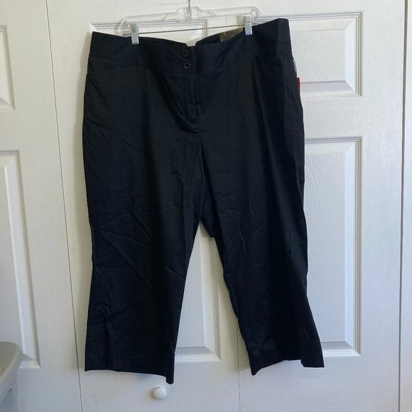 Lane Bryant | Pants & Jumpsuits | Nwt Lane Bryant Womens Capri Pants ...